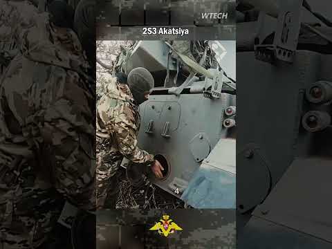 Soviet 2S3 Akatsiya Self-propelled artillery in action