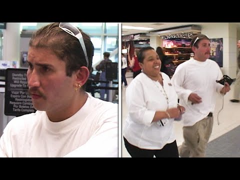 Can He Make it to the Gate in 9 Minutes?! | Airline | A&E #Shorts