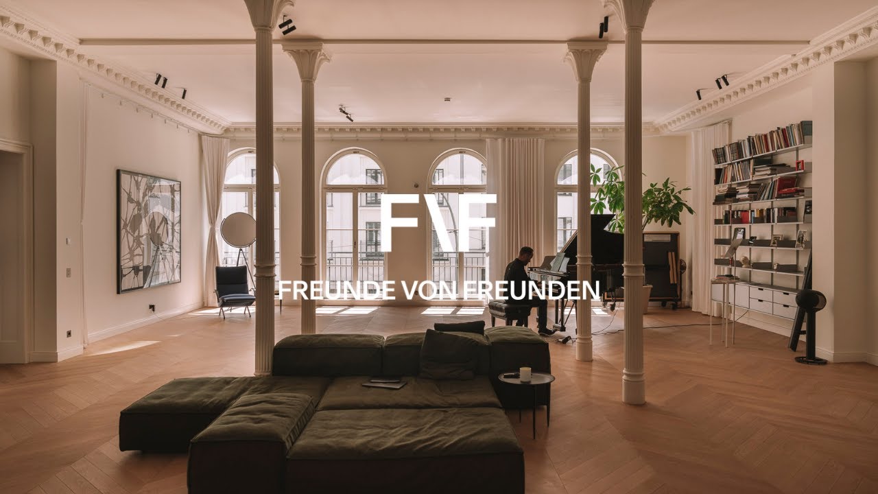 Igor Levit: Freunde von Freunden Homestory with the Unconventional Architect of Sound