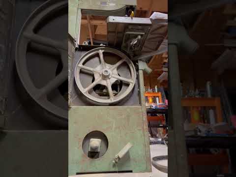 Removing the old tires from my 20” Delta Rockwell Crescent bandsaw #bandsaw #tools #restoration