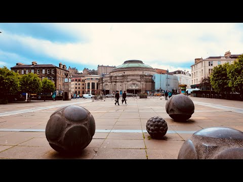 Walking Lothian Road, Edinburgh: Theatres, Landmarks & Local Charm