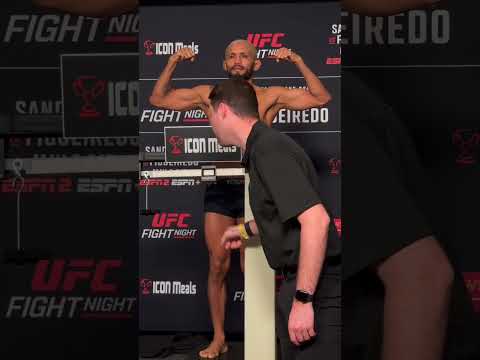 Deiveson Figueiredo is first on the scale this morning 😤 #ufcdesmoines