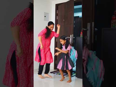 My Summer Holidays Be Like😜😂 #shotrs #comedy #youtubeshorts #funny #motherdaughter