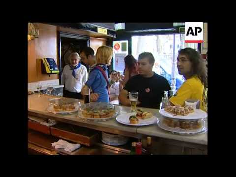 Amateur cooks prepare traditional Basque food
