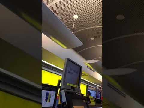 Hertz Using Tech Instead if Local People to Rent Cars at San Jose Airport✈️