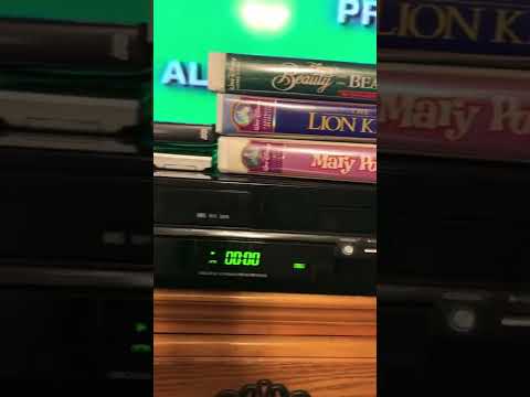 Old School movie time!#vcr #vhs