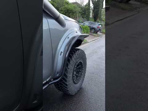 Pocket Style Fender Flares suits Nissan Navara NP300 2021 onwards Matte Black Slim Smooth
