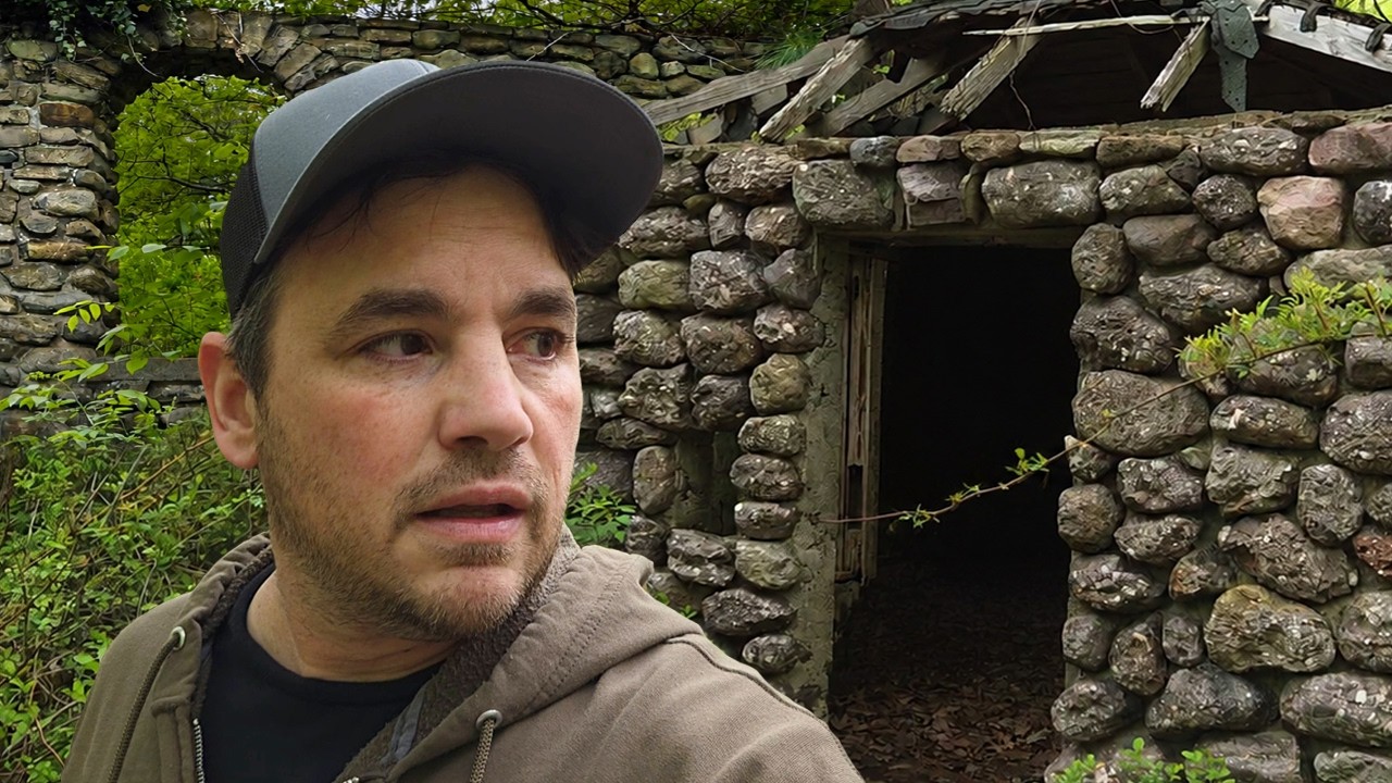 Mansion Ruins in the Woods