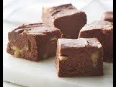 Easy chocolate fudge with marshmallow creme.