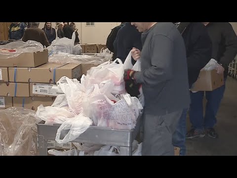 Food pantry donations