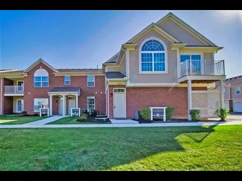 Video tour of Condo at 28272 South Pointe Lane, Chesterfield, MI 48051
