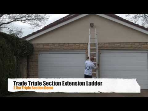 Trade Triple Section Aluminium Extension Ladder | Ladders-Online Demo