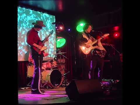 Long Deer - Shadow Man (Live at The Showdown) Portland, OR
