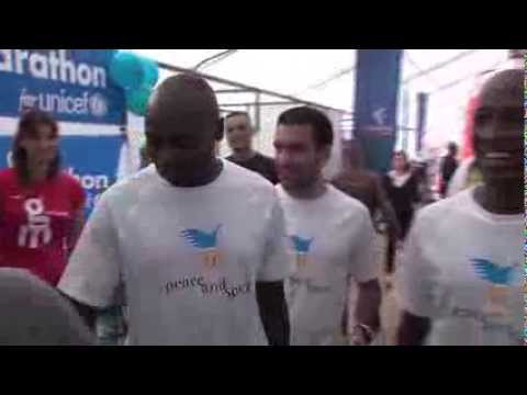 Champions for Peace running the French Riviera Marathon Nice-Cannes 2013