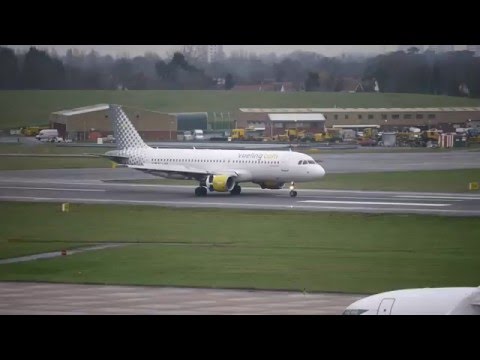 Vueling Flight 8752 (Barcelona to BHX)