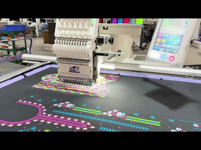 Multi Head Embroidery Machine - 900/1400 Unik Gold Big Frame Size ...