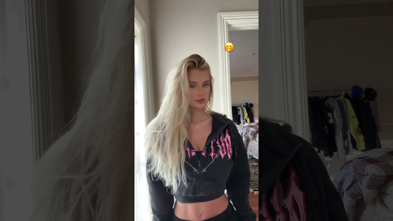 🤭 #model #alexisclark #blonde #natural #fyp