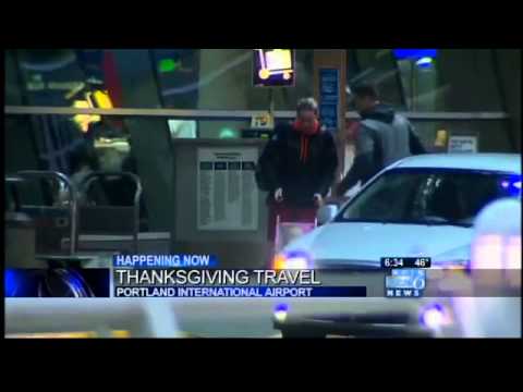 Oregon travelers hit the airport, roadway for Thanksgiving
