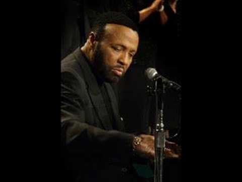 Andrae Crouch - To God Be The Glory