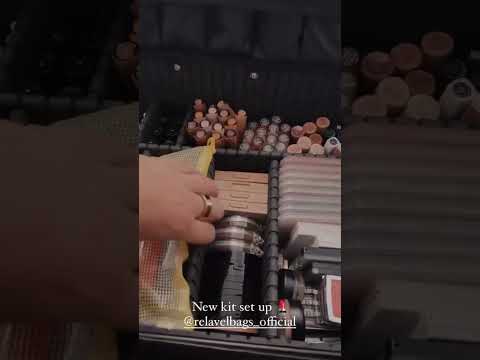 Rolling Extra Large 3-Layer Makeup Train Case