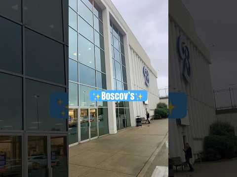 Exploring a Boscov’s with Retro elements! #retro #mall #boscovs