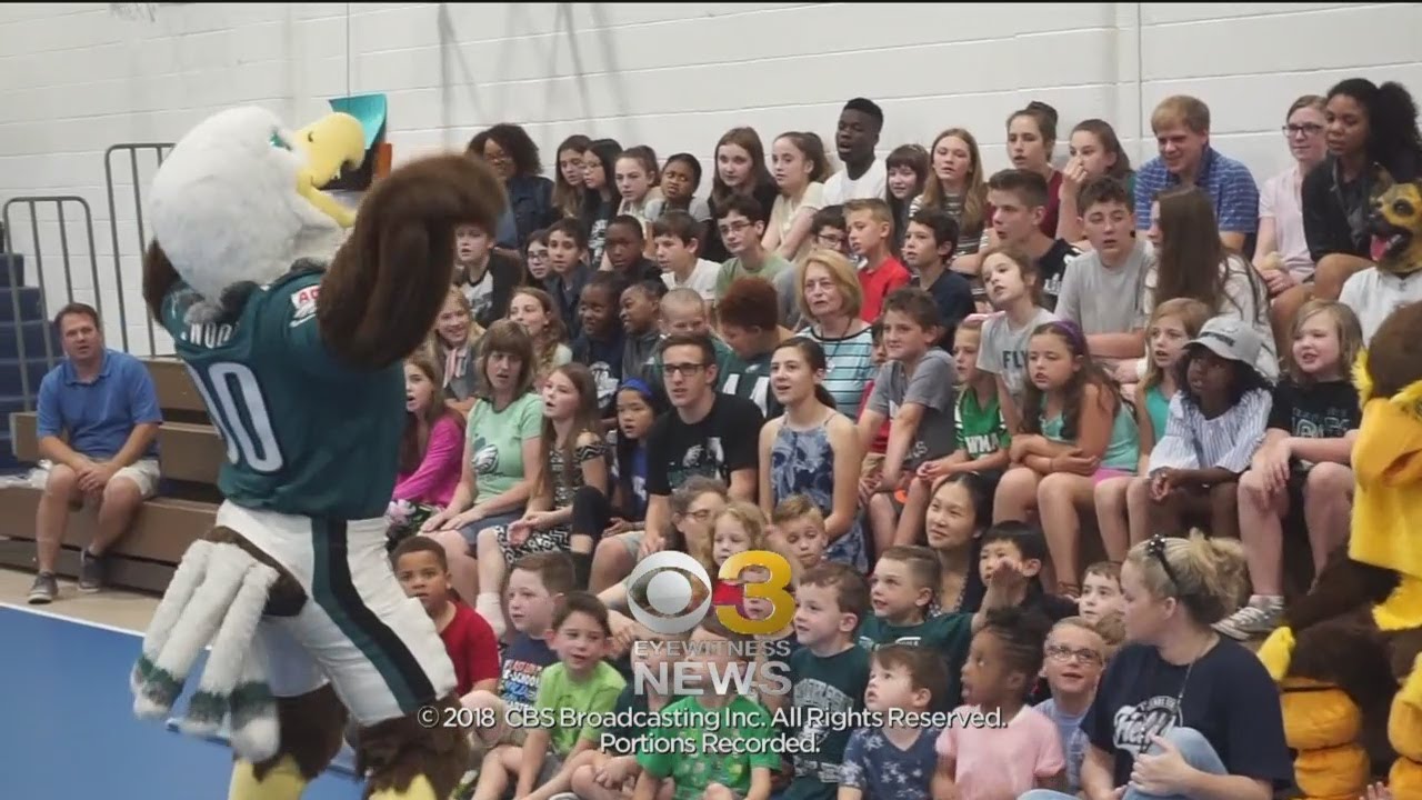 Swoop Surprises Students At Friends School Mullica Hill