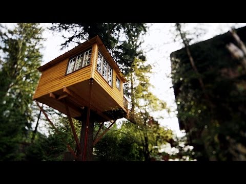 Touring an Outlaw Hideout Treehouse