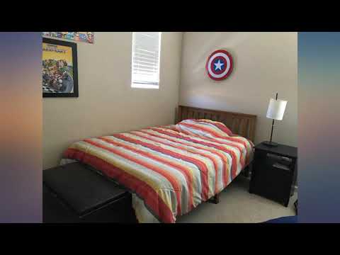 ZINUS Alexia Wood Platform Bed Frame with headboard // Solid Wood Foundation with review
