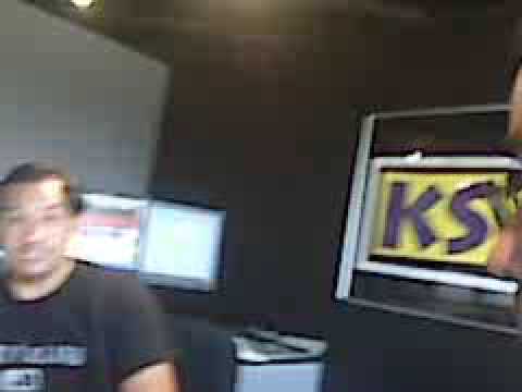 SLiM @ KS1075 Denver Video Phone Blogs