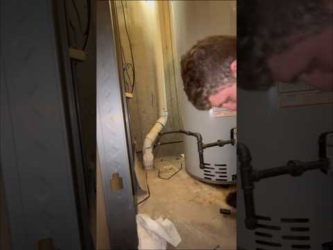 ⏱️⚙️ Sediment traps installed on a gas line for a Water Heater. 🌬️🔥