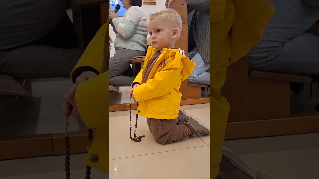 El video mas hermoso del mundo rezando el santo rosario   #elevacióndelevangelio