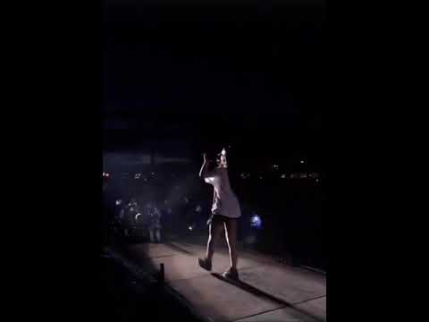 Rihanna Umbrella