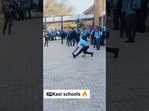 South African football skills🥵🥵🥵🥵. Kasi FLAVA☝🏾😉😹 #subscribe #football #diski# Mr beast