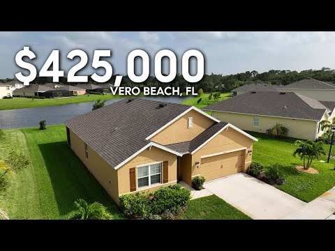 Retreat to Your Lakefront Bliss! - Modern Constructed Home on the Lake, Vero Beach FL