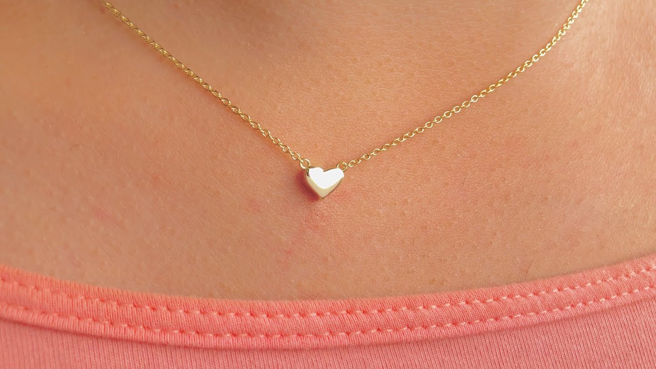 tiny heart pendant necklace