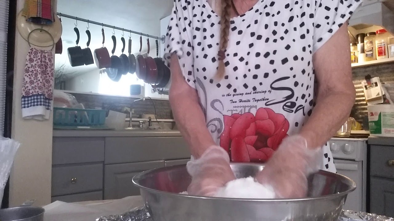 Making Luxury Bubble Salts
