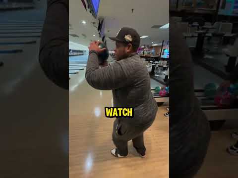 Bowling FAIL of the Year?!🎳😂 (@llcooldra_)