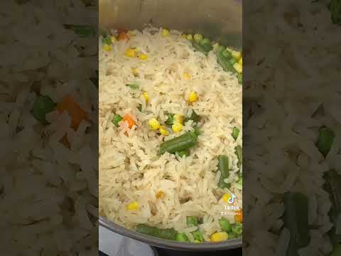 COMO HACER ARROZ PERFECTO 👌🏻 #recetas #tiktok #viral #arroz #tips #cocina #arrozblanco #shorts