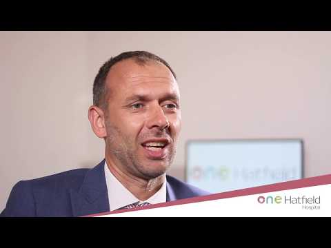 Hip Replacement Surgery Q&A with Mr Nicholas De Roeck