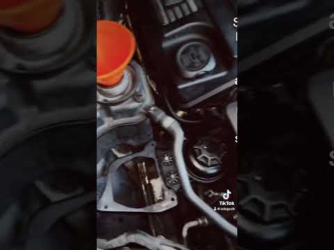#bmw #car #automobile #bmwe90 #mechanic #heater #coolant #bleedingcoolant