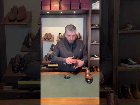 Pure Elegance: Hand-dyed and High-gloss Polished. #shoeshine #mensshoes #mensfashion #gentleman