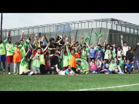 Special visitors support Football Connects project