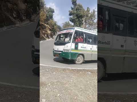 HRTC BUS ON DANGEROUS HIMACHAL ROAD #shorts #trending #viral #youtubeshorts