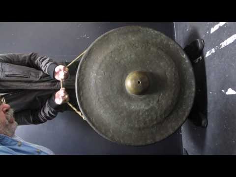 MASSIVE Gamelan Metallophone Gong Wayang Java Bali Bronze Gandingan Kempul