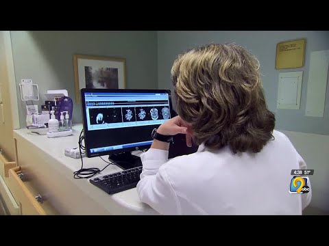 Early signs and symptoms of stomach cancer