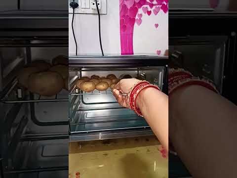 roasted potatoes in otg tasty 😋 potato #rostedpotatoes #potatorecipe