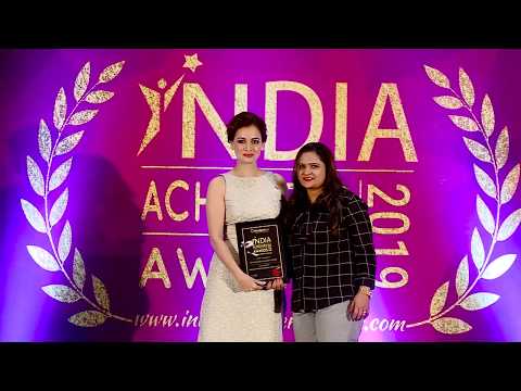 Radvision World Awarded as the Best Immigration Consultants in Delhi at India Achiever Award 2019