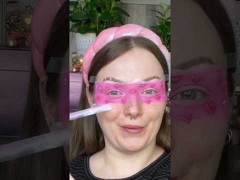VALENTINES TAPE MAKEUP 💌💘 Would you wear it?? #makeup #beauty #eyeshadow #eyemakeup