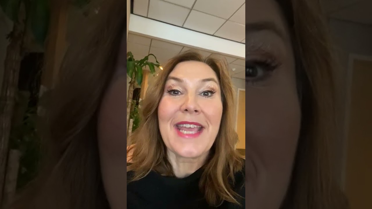 JANE MCCARRY (ISA-STILL GAME) FESTIVE GREETING!