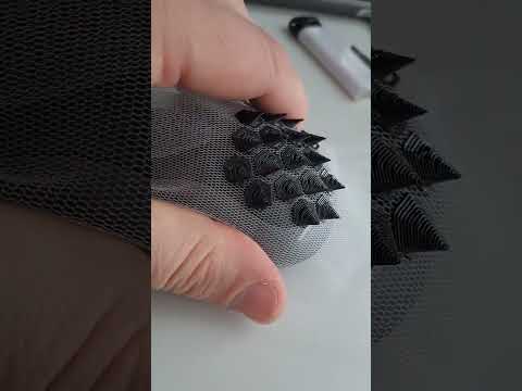 Thingiverse - SpikeyMesh - 3D printing with embedded fabric mesh by ...